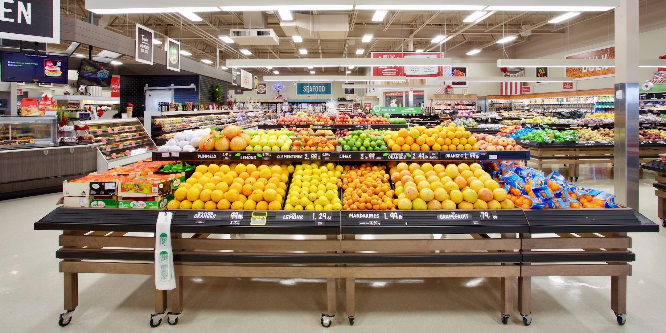 How Store Displays Affect Buying Decisions | Cayuga Displays